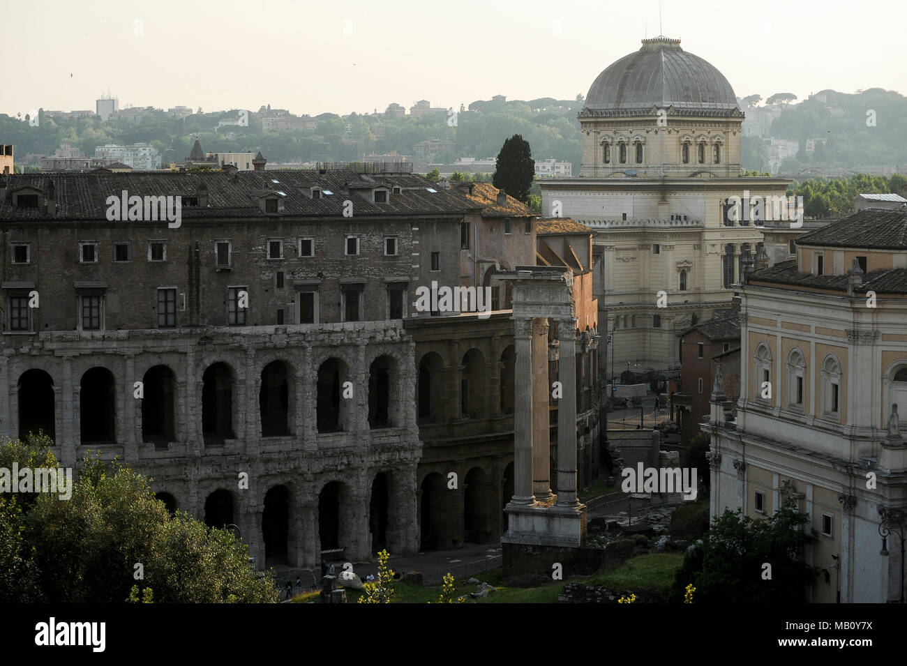 Tempio di Apollo Sosiano also Tempio di Apollo Sosiano o in Circo ...