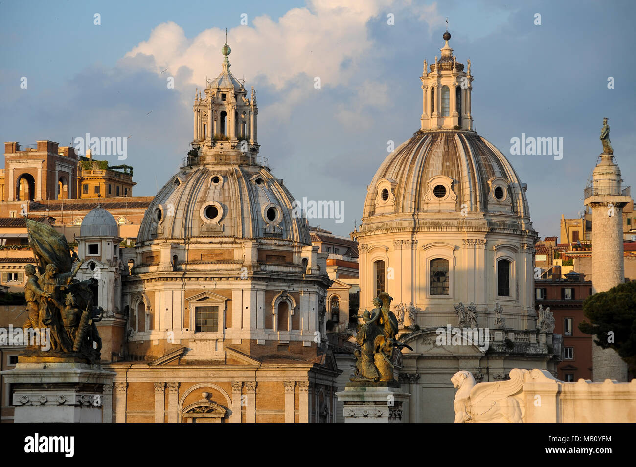 Monumento a santa maria hi-res stock photography and images - Alamy