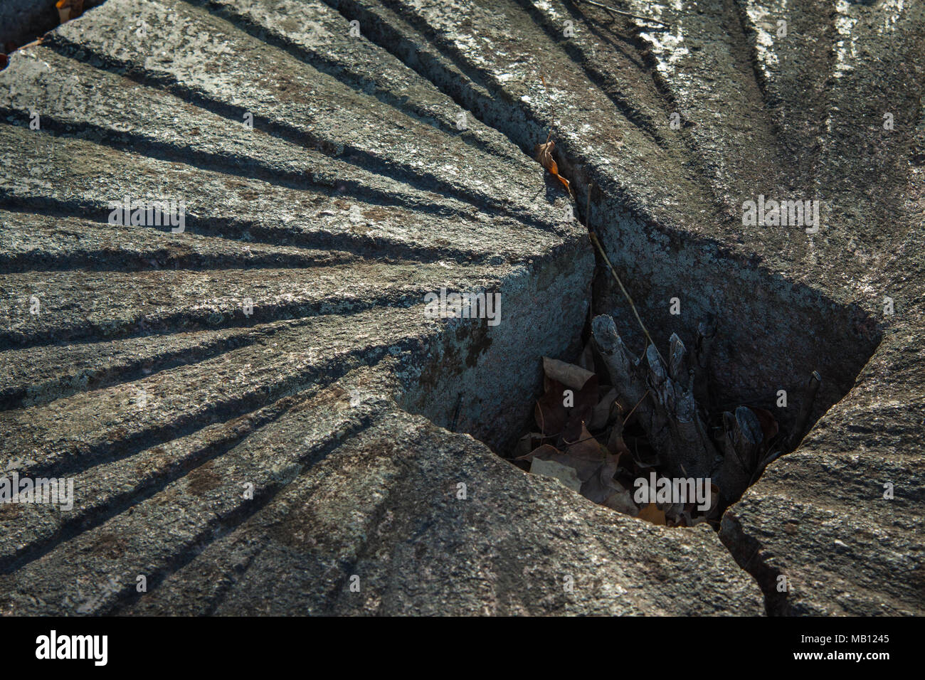 Grind stone hi-res stock photography and images - Alamy