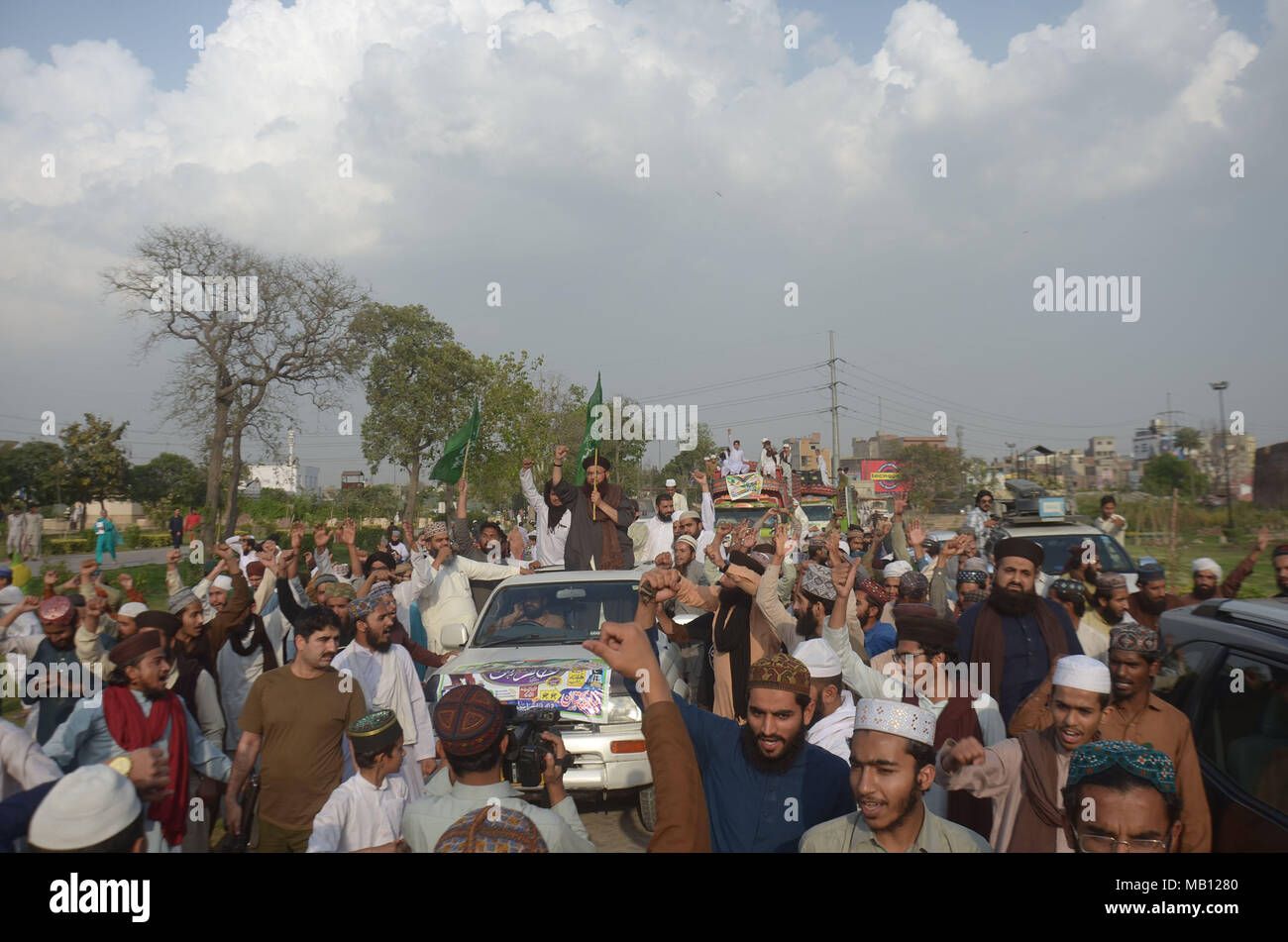 Dr ashraf asif jalali hi-res stock photography and images - Alamy