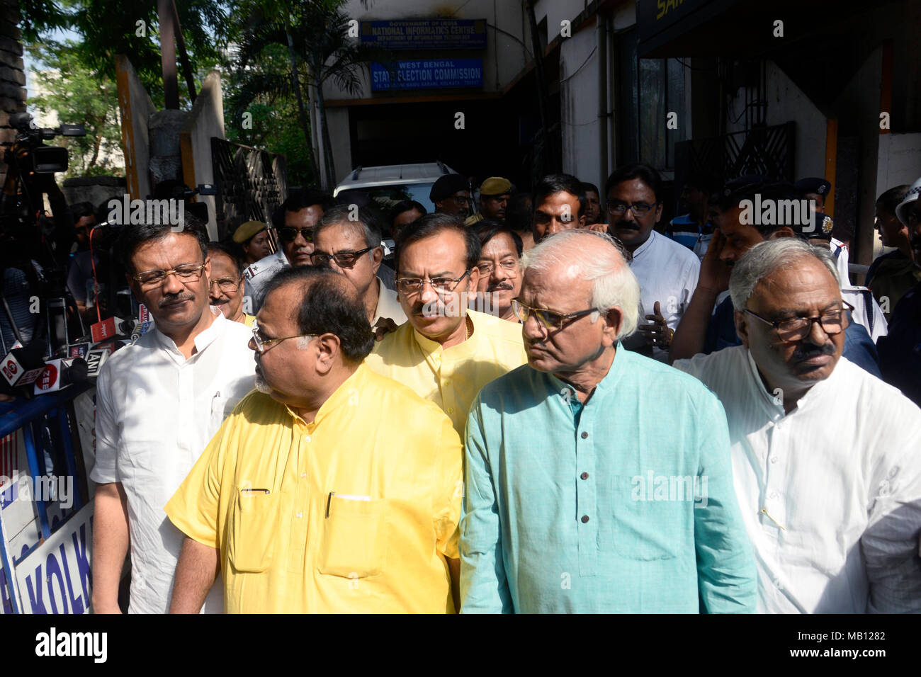 Sovan deb chatterjee hi-res stock photography and images - Alamy