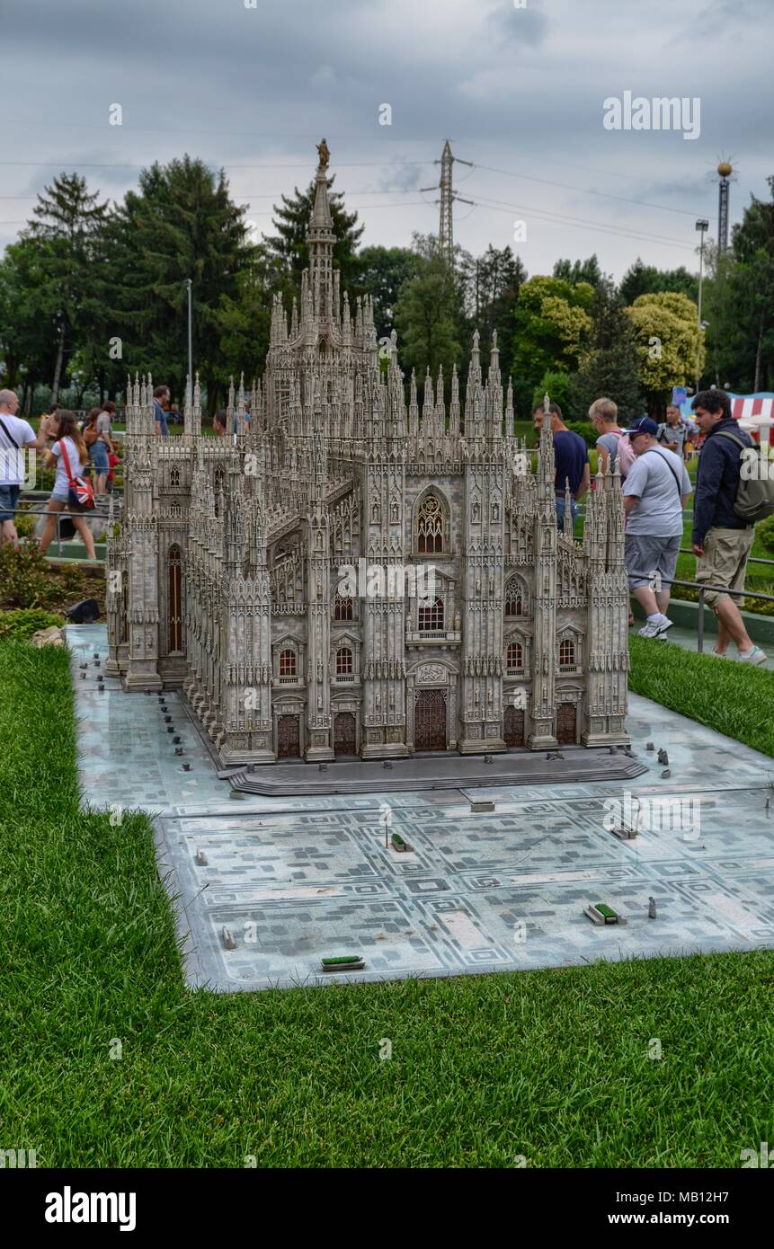 Miniature cities and monuments hi-res stock photography and images - Alamy