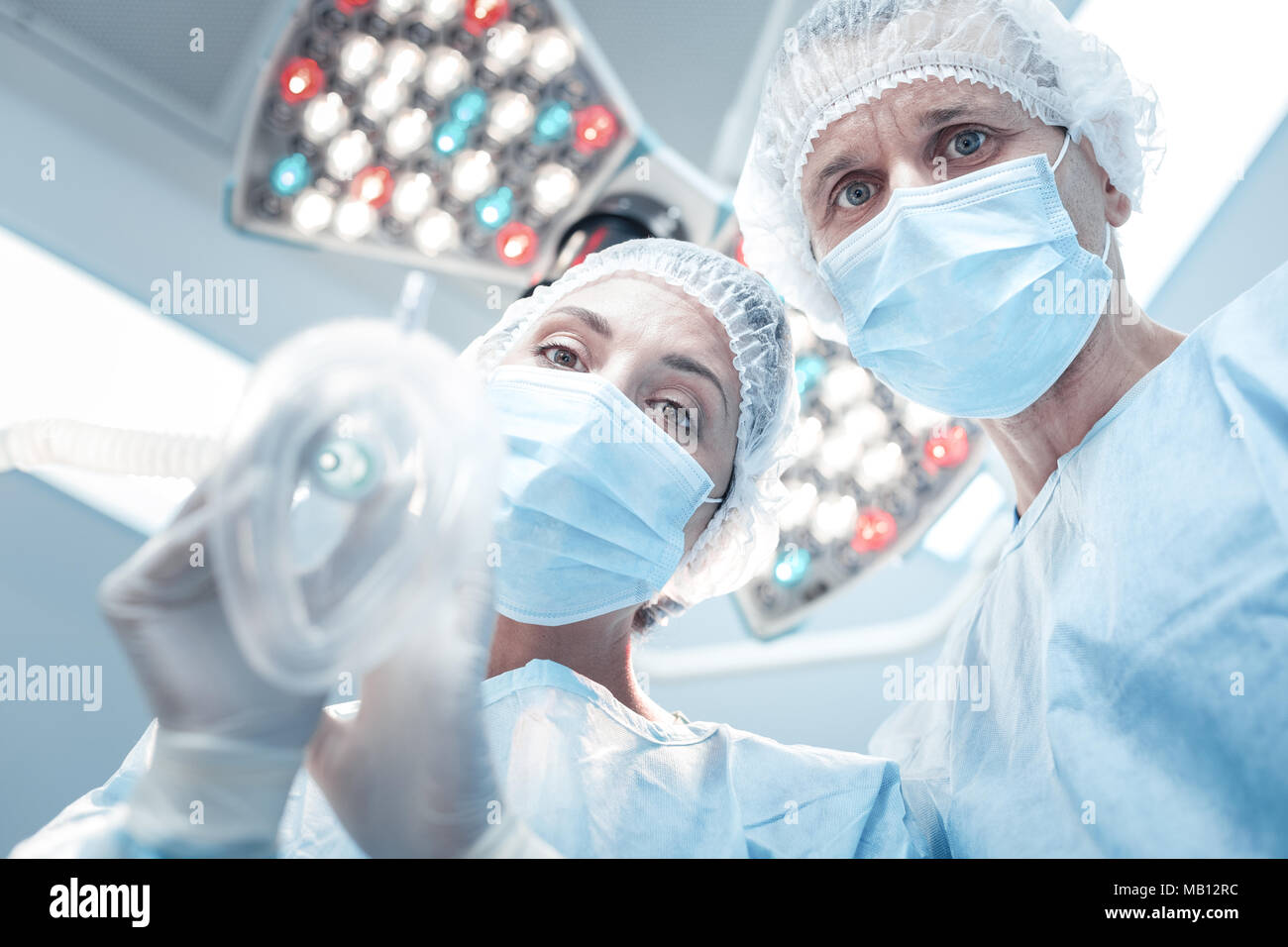 Anaesthesia mask hi-res stock photography and images - Alamy