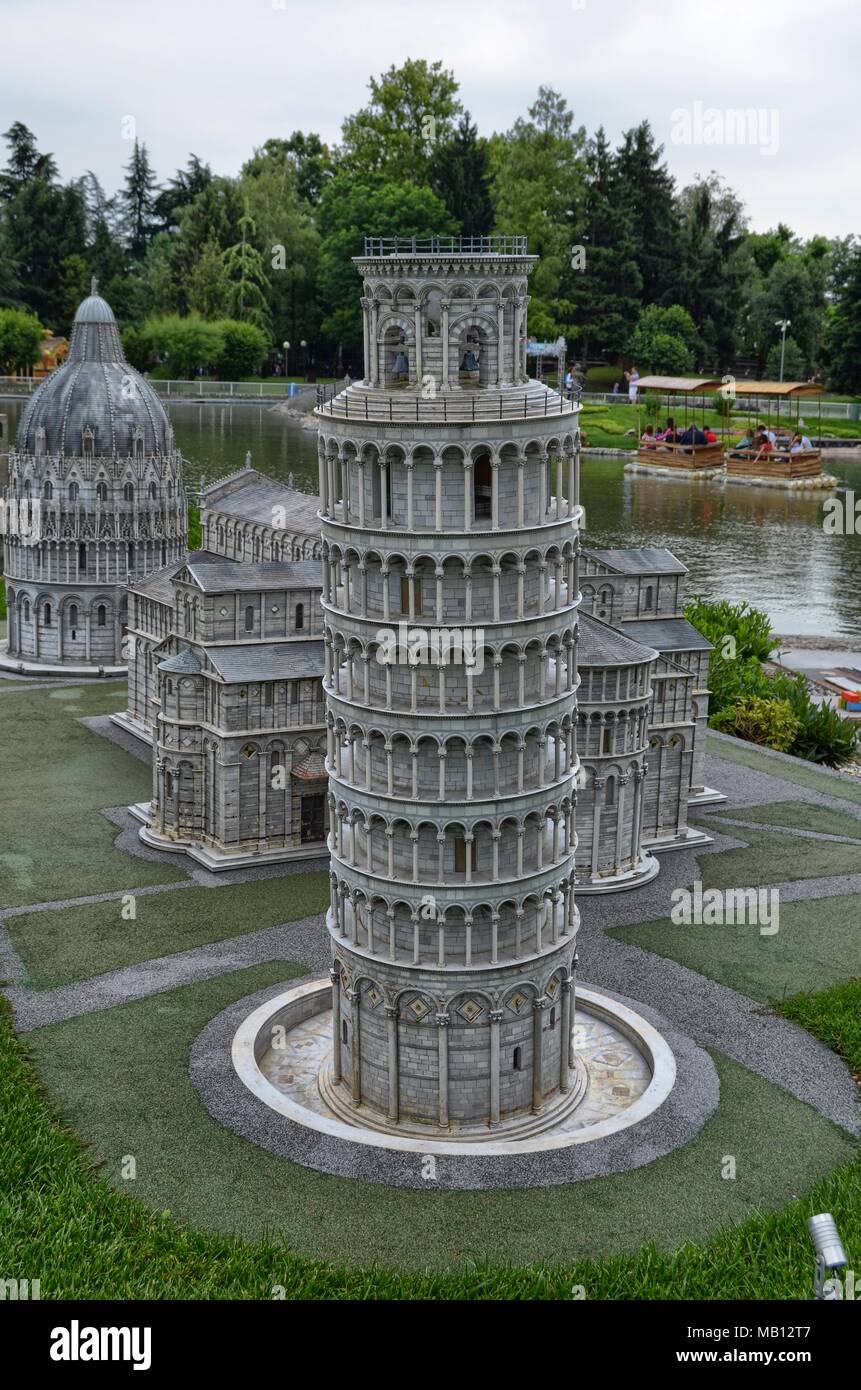 Miniature cities and monuments hi-res stock photography and images - Alamy