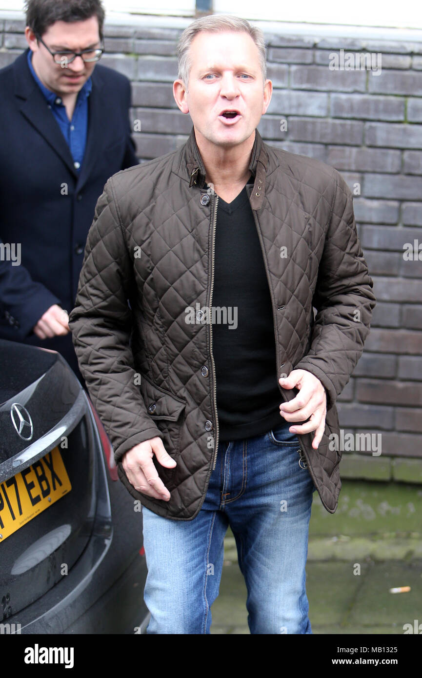 Jeremy kyle outside itv studios featuring hi-res stock photography and ...