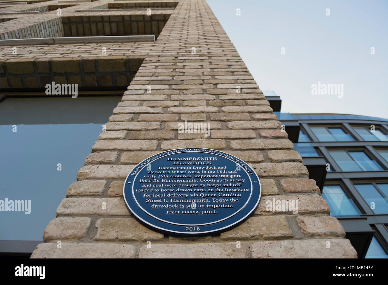 Blue plaque buildings hi-res stock photography and images - Alamy