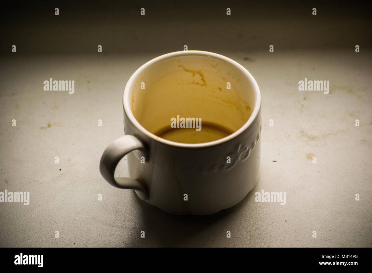 Coffee cup empty Stock Photo - Alamy