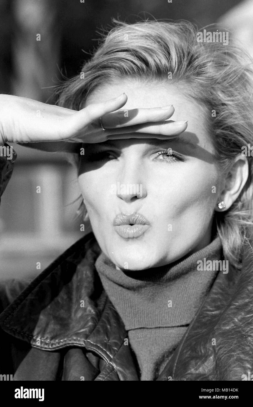 Fiona Fullerton High Resolution Stock Photography and Images - Alamy