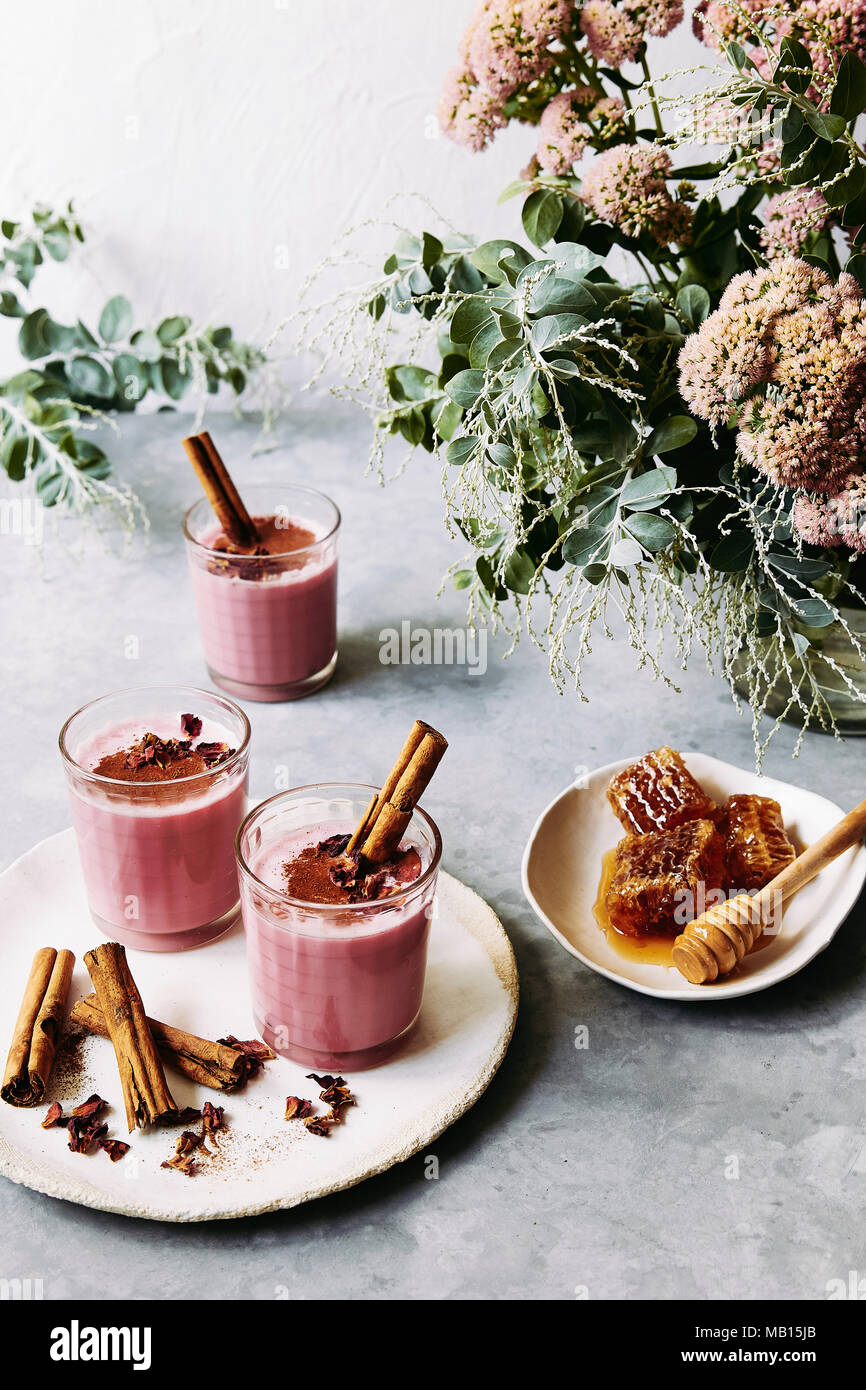 Beetroot latte powder hi-res stock photography and images - Alamy