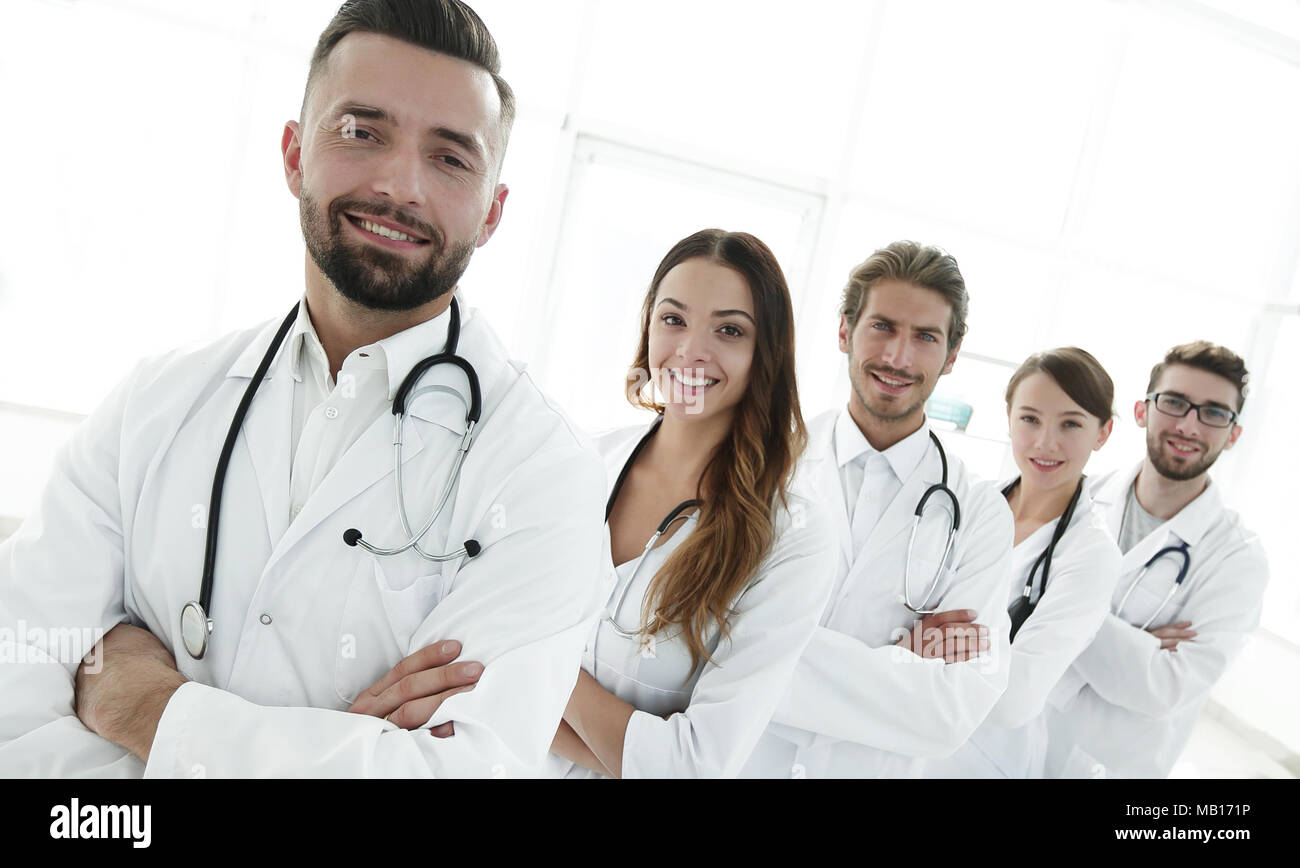 Diverse doctors medical workers standing hi-res stock photography and ...