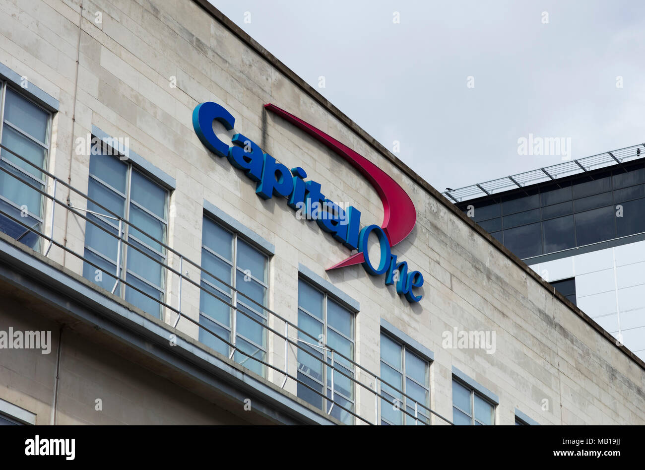 American shop station night hi-res stock photography and images - Alamy