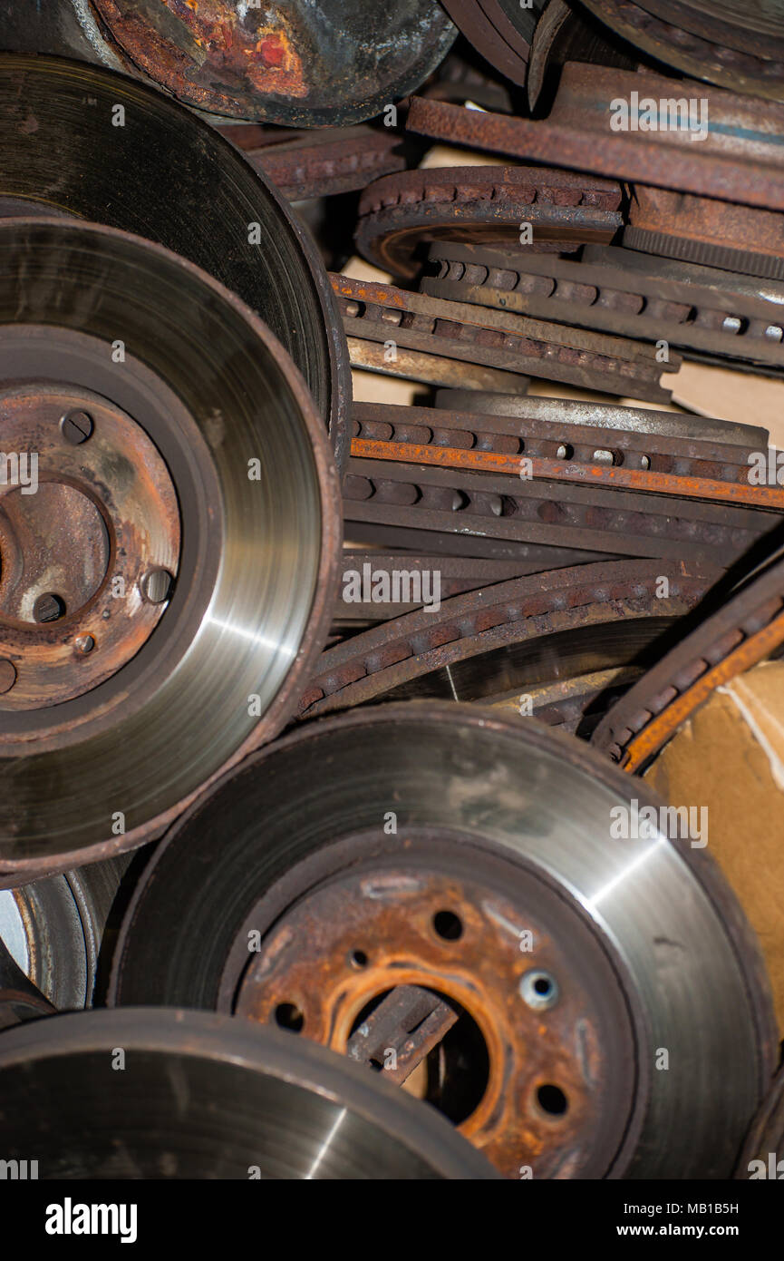 Grooved disc hi-res stock photography and images - Alamy