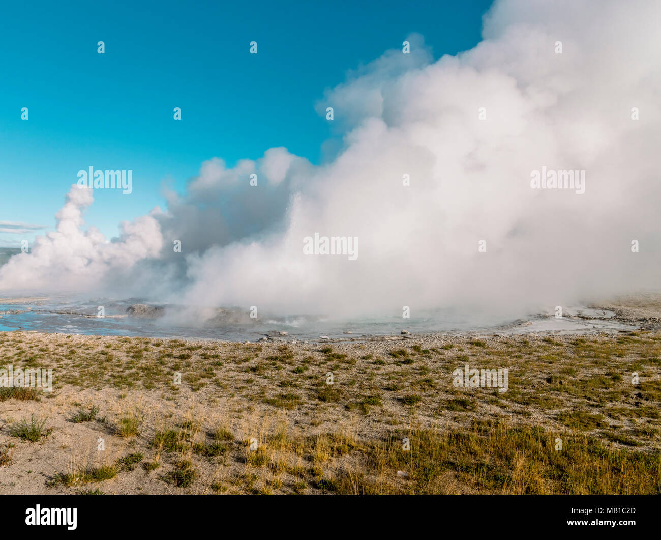 Steam clouds hi-res stock photography and images - Alamy