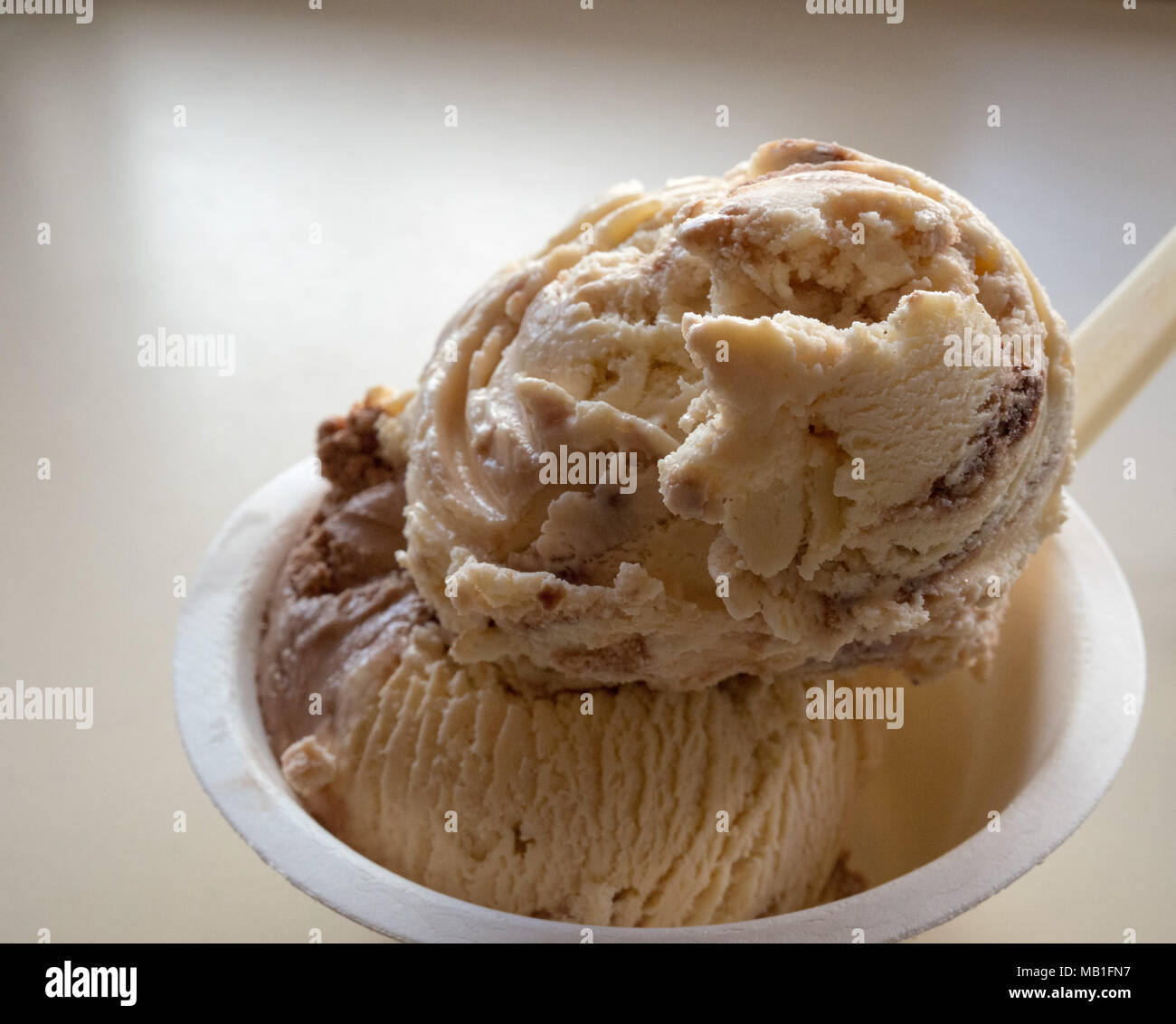 Spoon digging in hi-res stock photography and images - Alamy