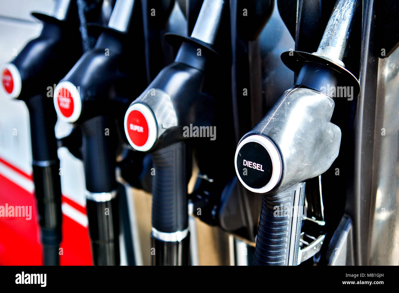 Benzine pumps hi-res stock photography and images - Alamy