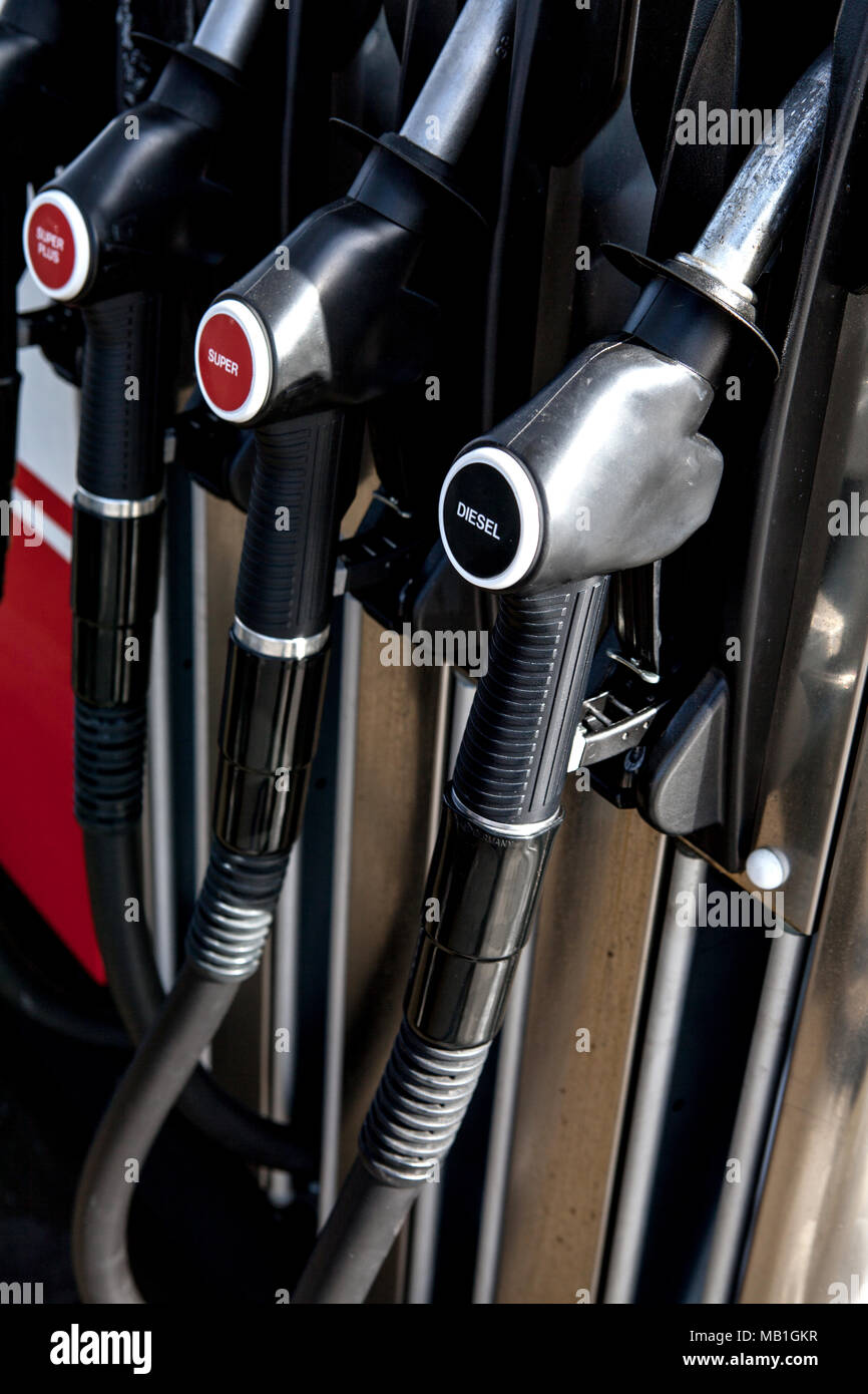 Gas station technology hi-res stock photography and images - Alamy
