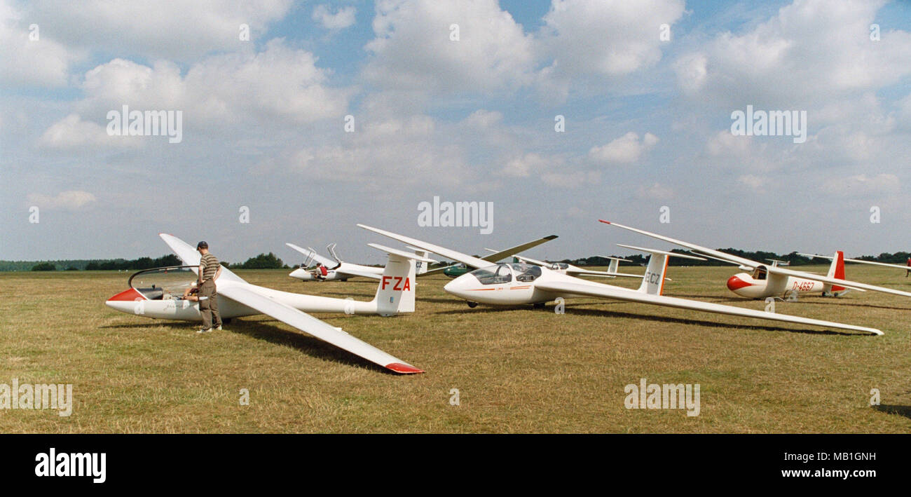 Plane Gliders High Resolution Stock Photography and Images - Alamy