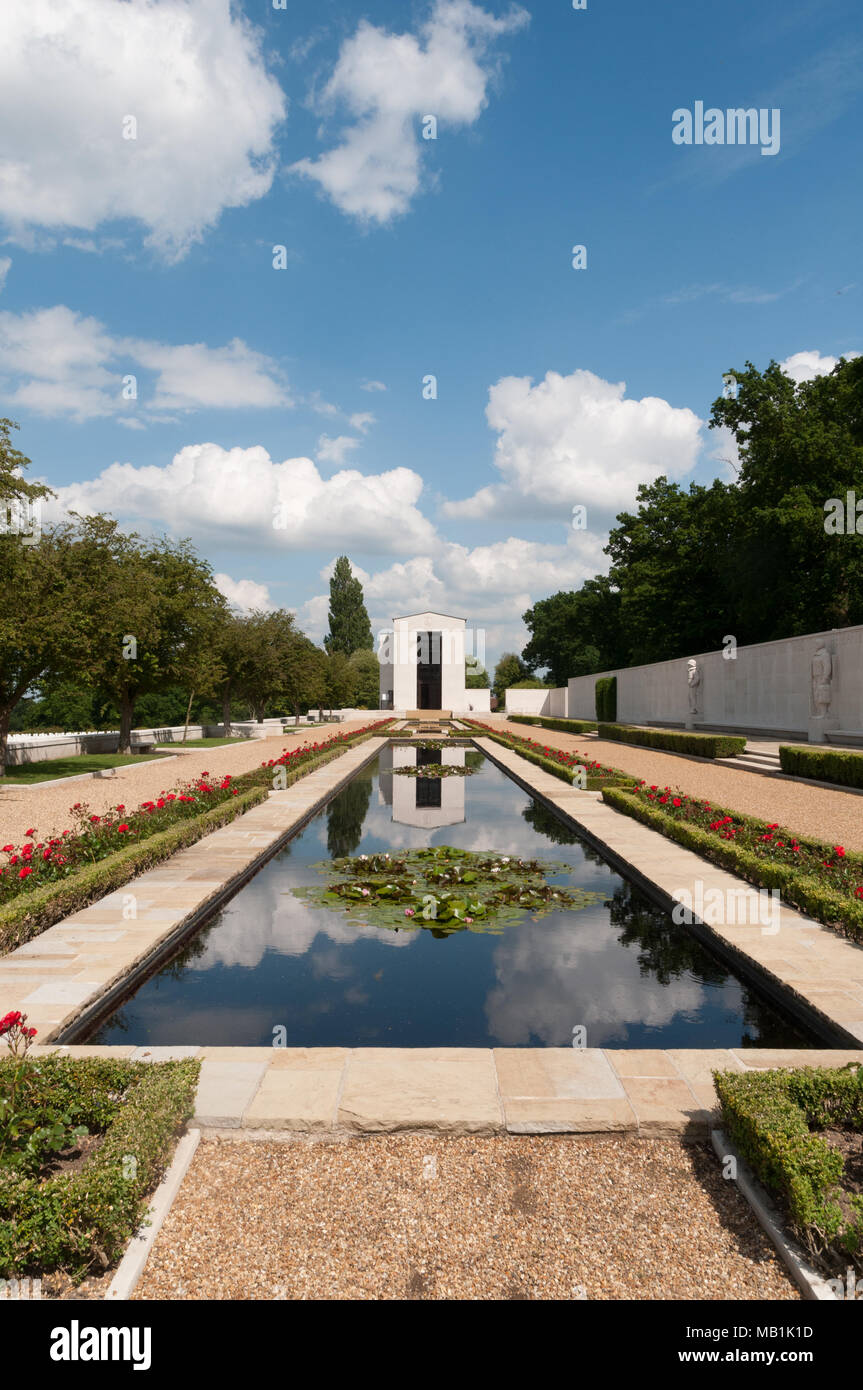 Cambridge american cemetery and memorial hi-res stock photography and ...