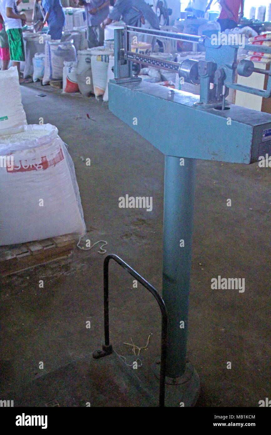 Measuring grain scales hi-res stock photography and images - Alamy