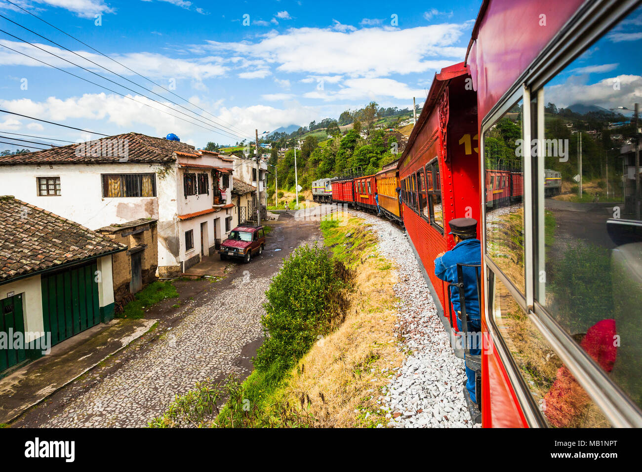 Ecuadorian railroad crossing the Sierra region Stock Photo - Alamy