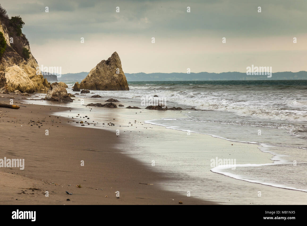 Manabi ecuador beach hi-res stock photography and images - Alamy