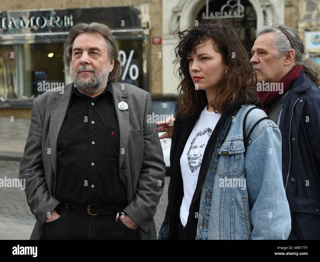 Demanding change hi-res stock photography and images - Alamy