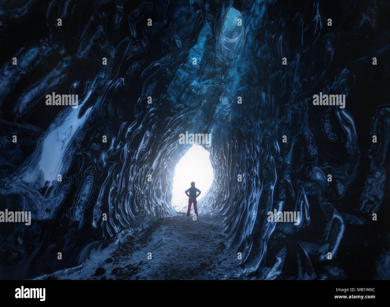 Aurora cave hi-res stock photography and images - Alamy
