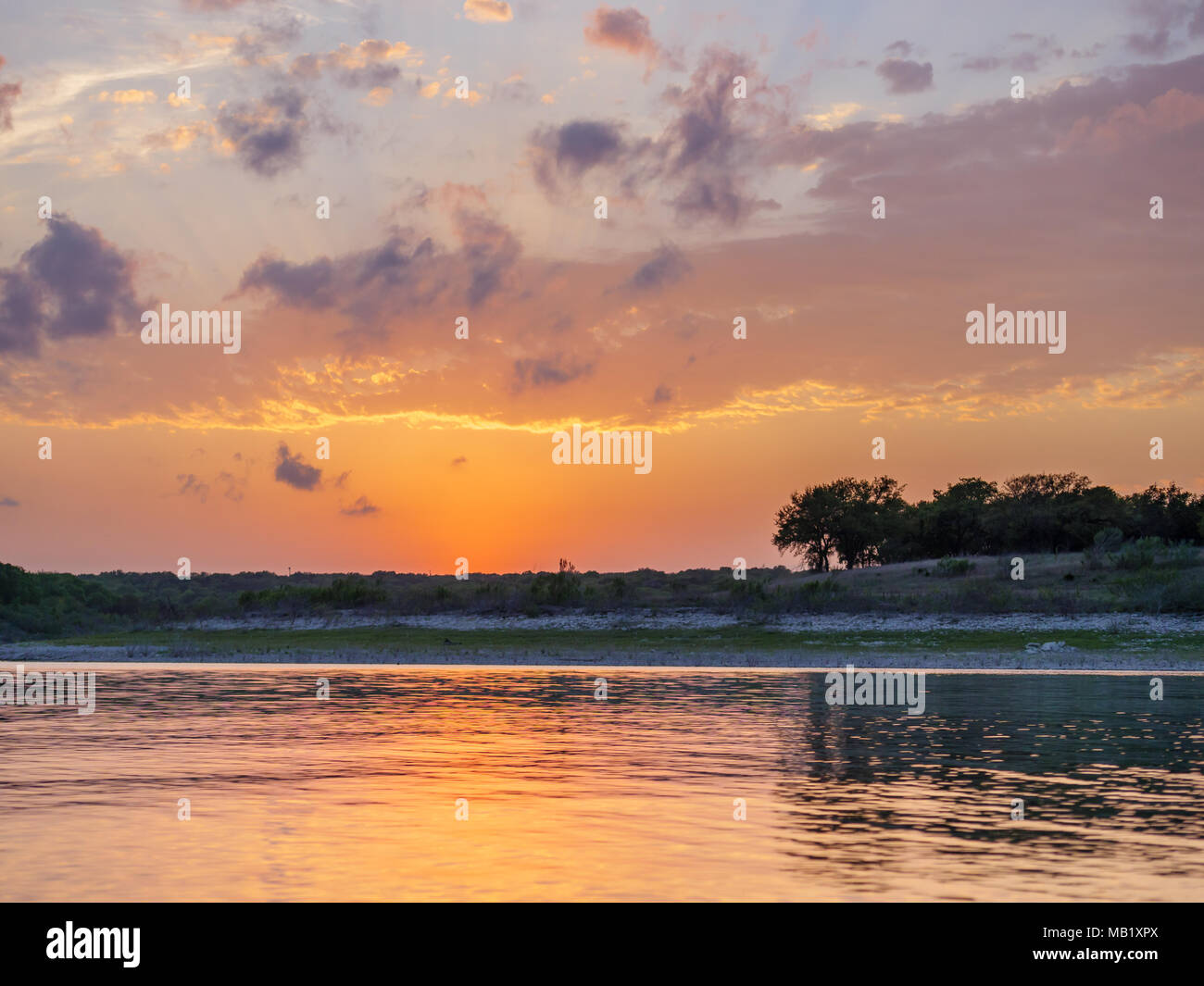 Blue skies over texas hi-res stock photography and images - Alamy