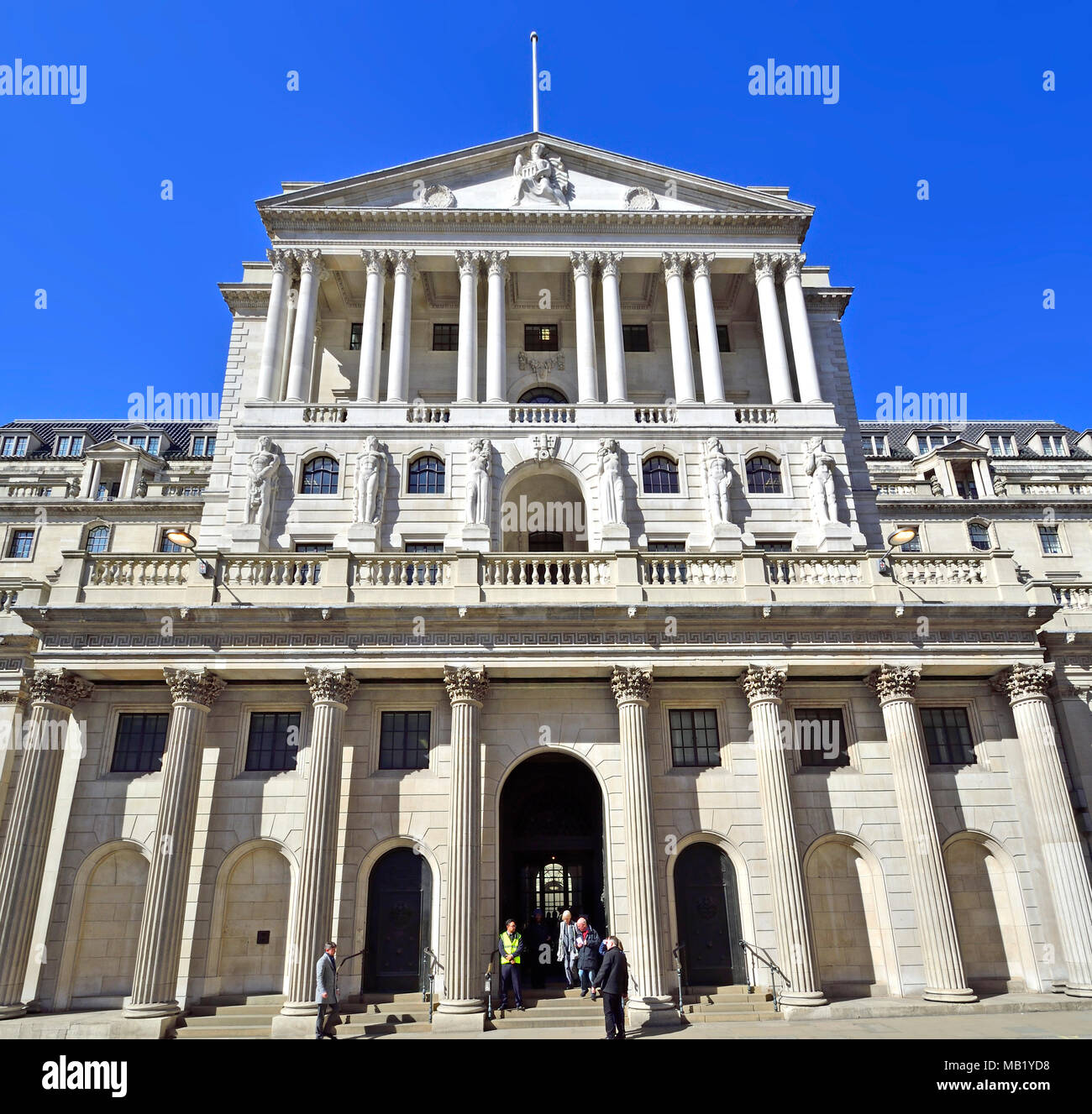 England facade exterior architecture hi-res stock photography and ...