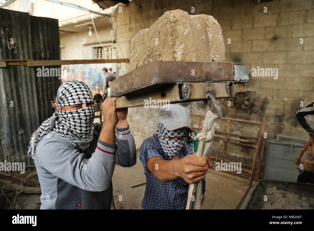 Gaza City, Gaza Strip, Palestinian Territory. 5th Apr, 2018 ...