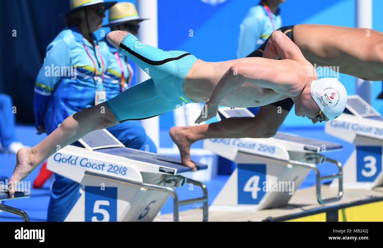Mens 100m freestyle s9 heats hi-res stock photography and images - Alamy