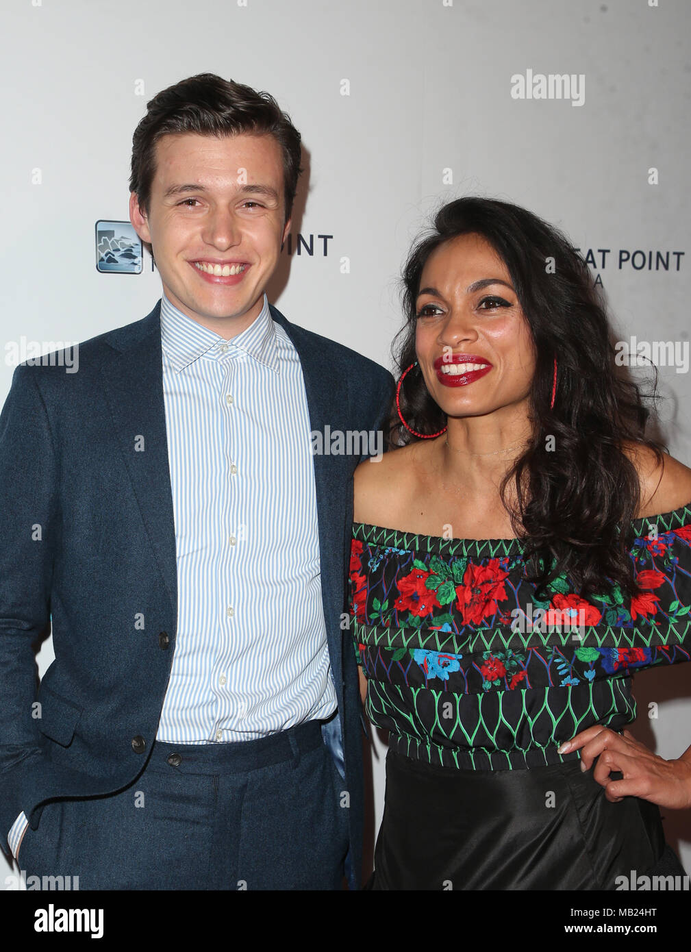 Nick robinson rosario dawson hi-res stock photography and images - Alamy