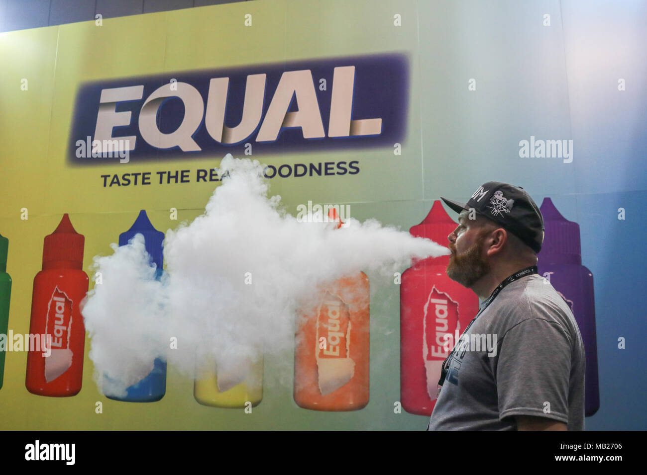 Vaping excel hi-res stock photography and images - Alamy