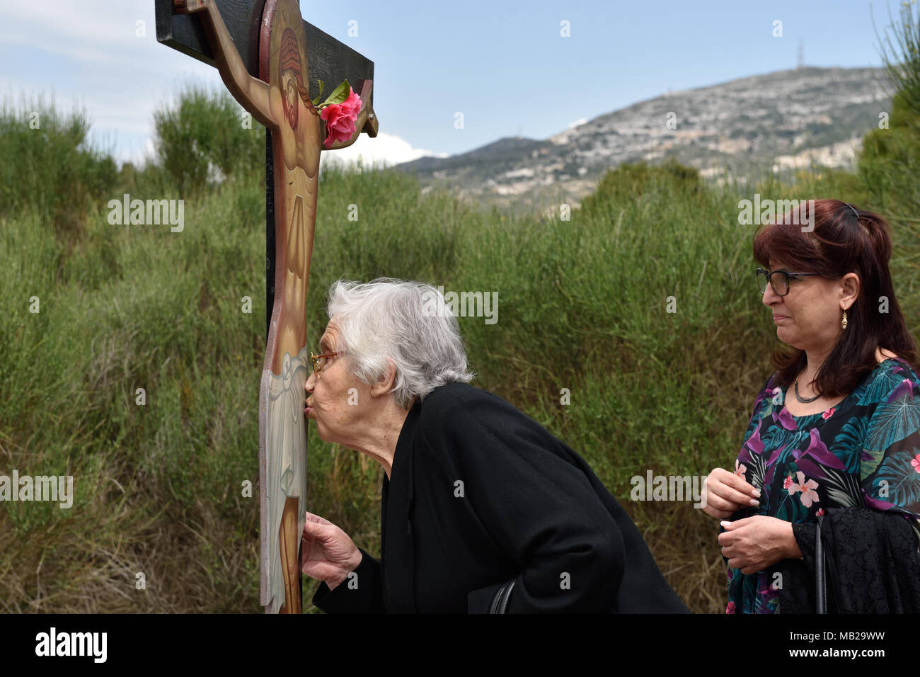 Athens, Greece, 6th April, 2018. A Greek Orthodox worshipper kisses a ...