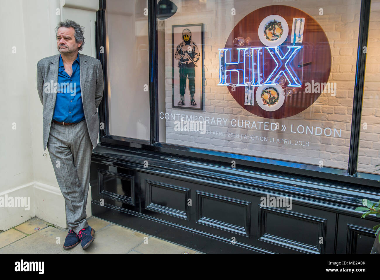 Contemporary curated hi-res stock photography and images - Alamy