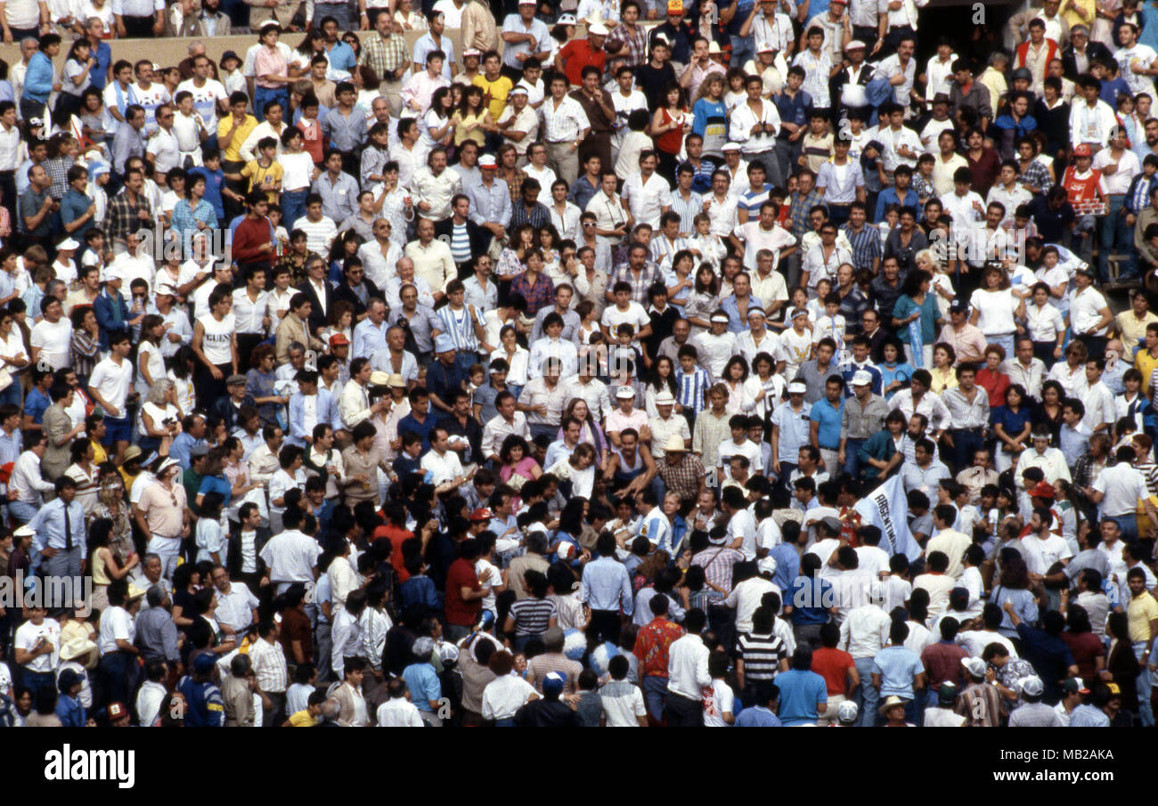 Argentina world cup 1986 final hi-res stock photography and images - Alamy