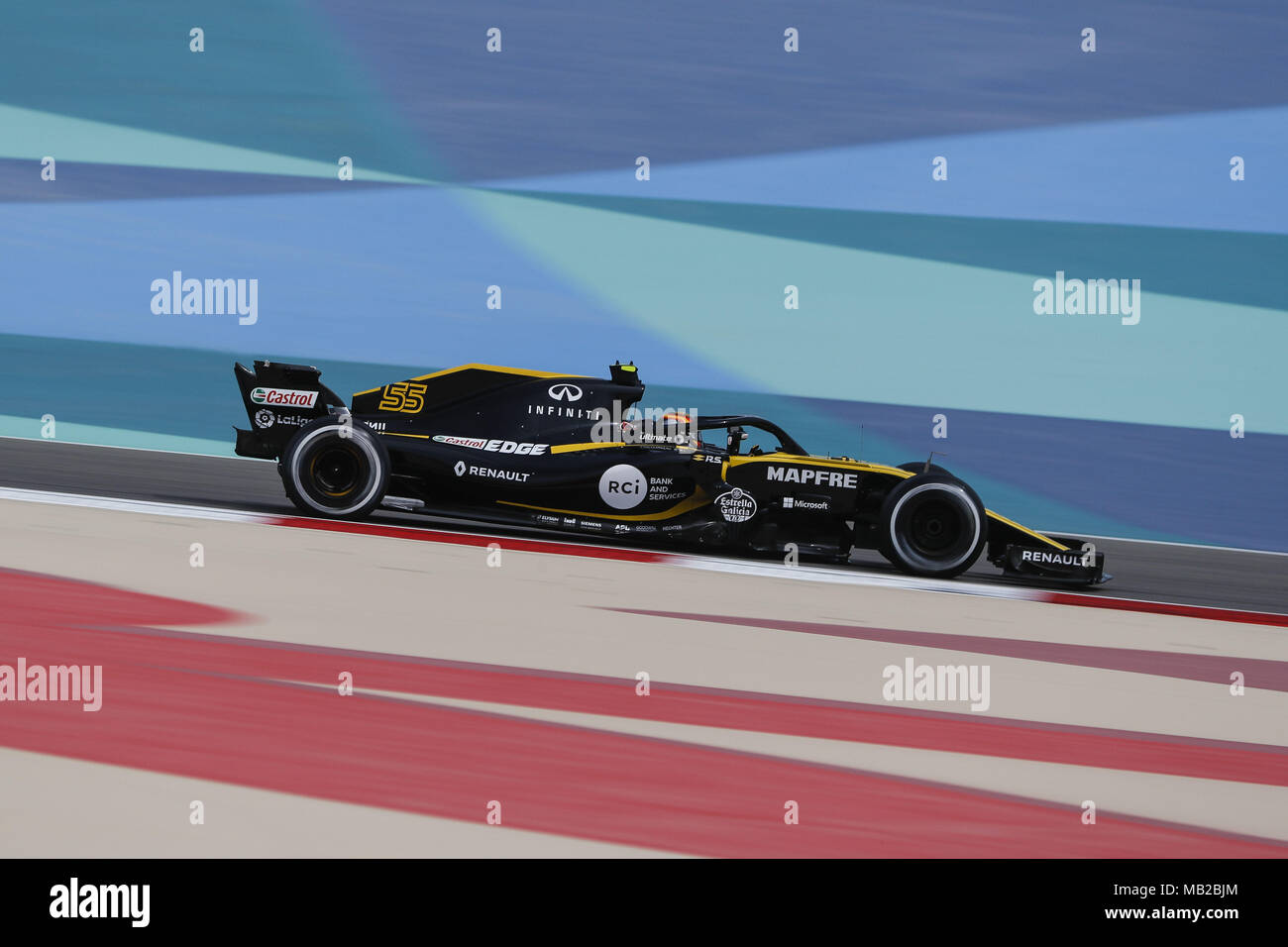 Sakhir, Kingdom of Bahrain. 6th Apr, 2018. CARLOS SAINZ Jr of Renault ...