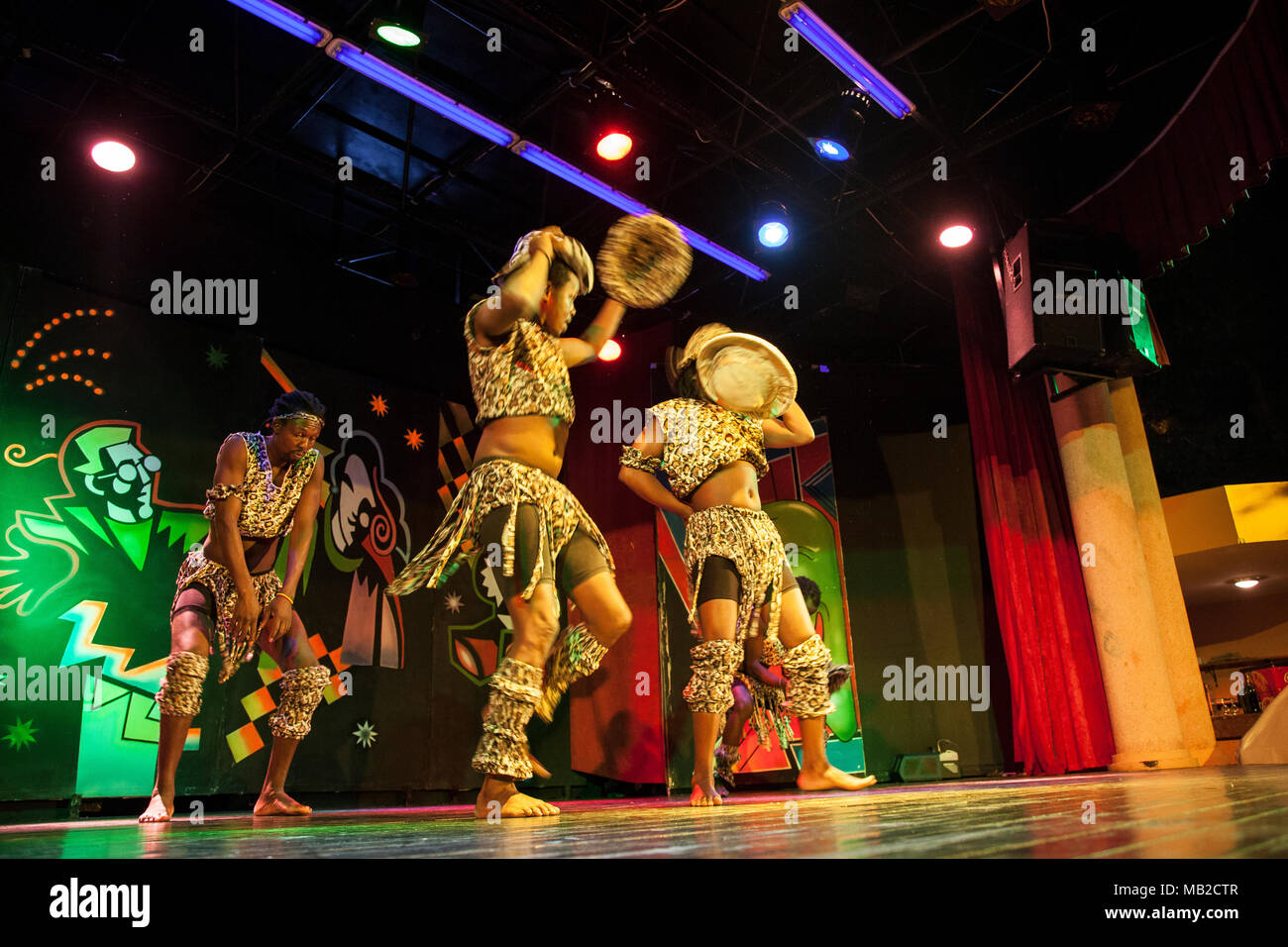 African Acrobats Performance on the stage Stock Photo - Alamy