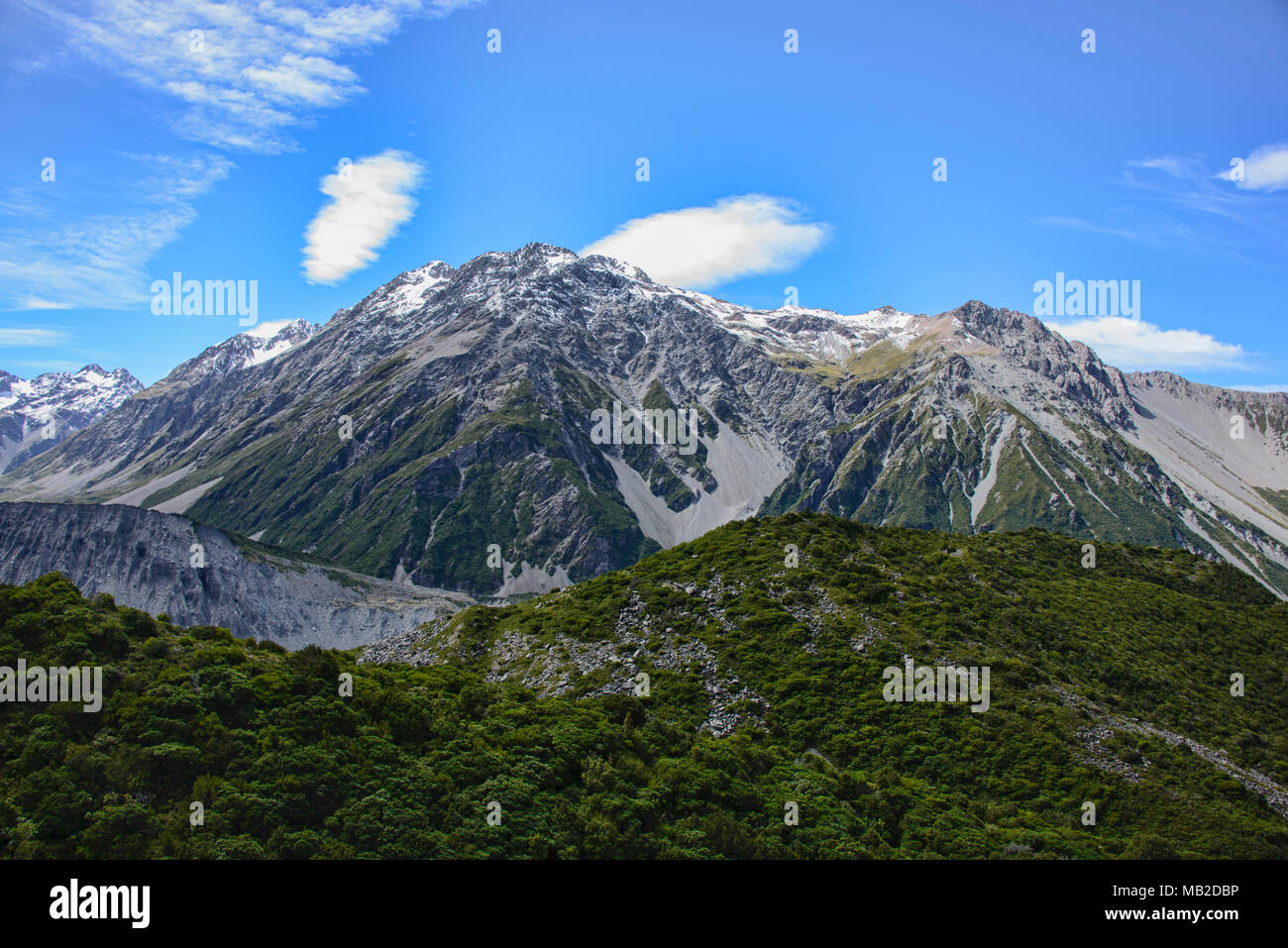 Trekking the Mueller Hut Track, Southern Alps, New Zealand Stock Photo ...