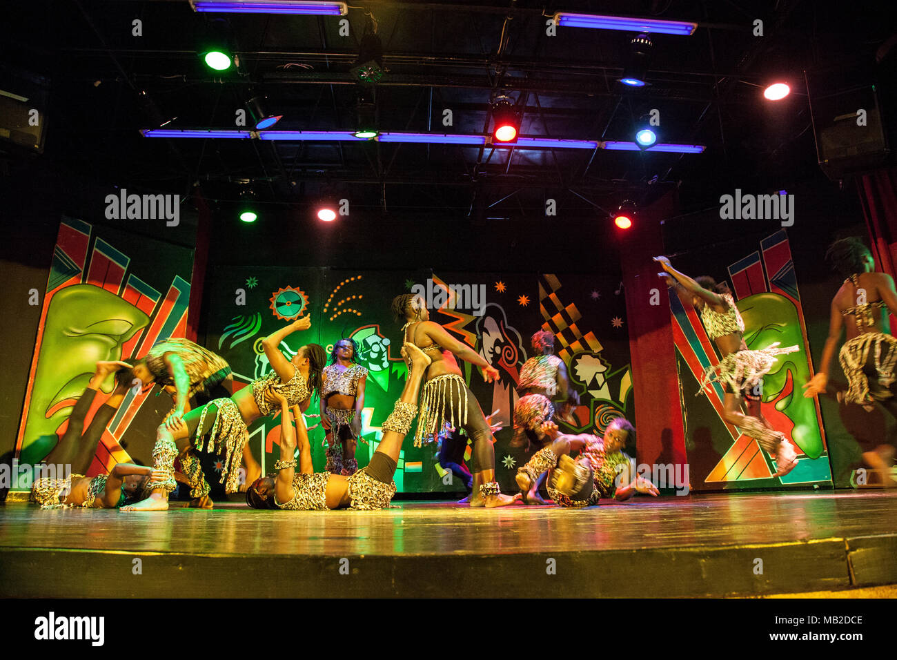 African Acrobats Performance on the stage Stock Photo - Alamy