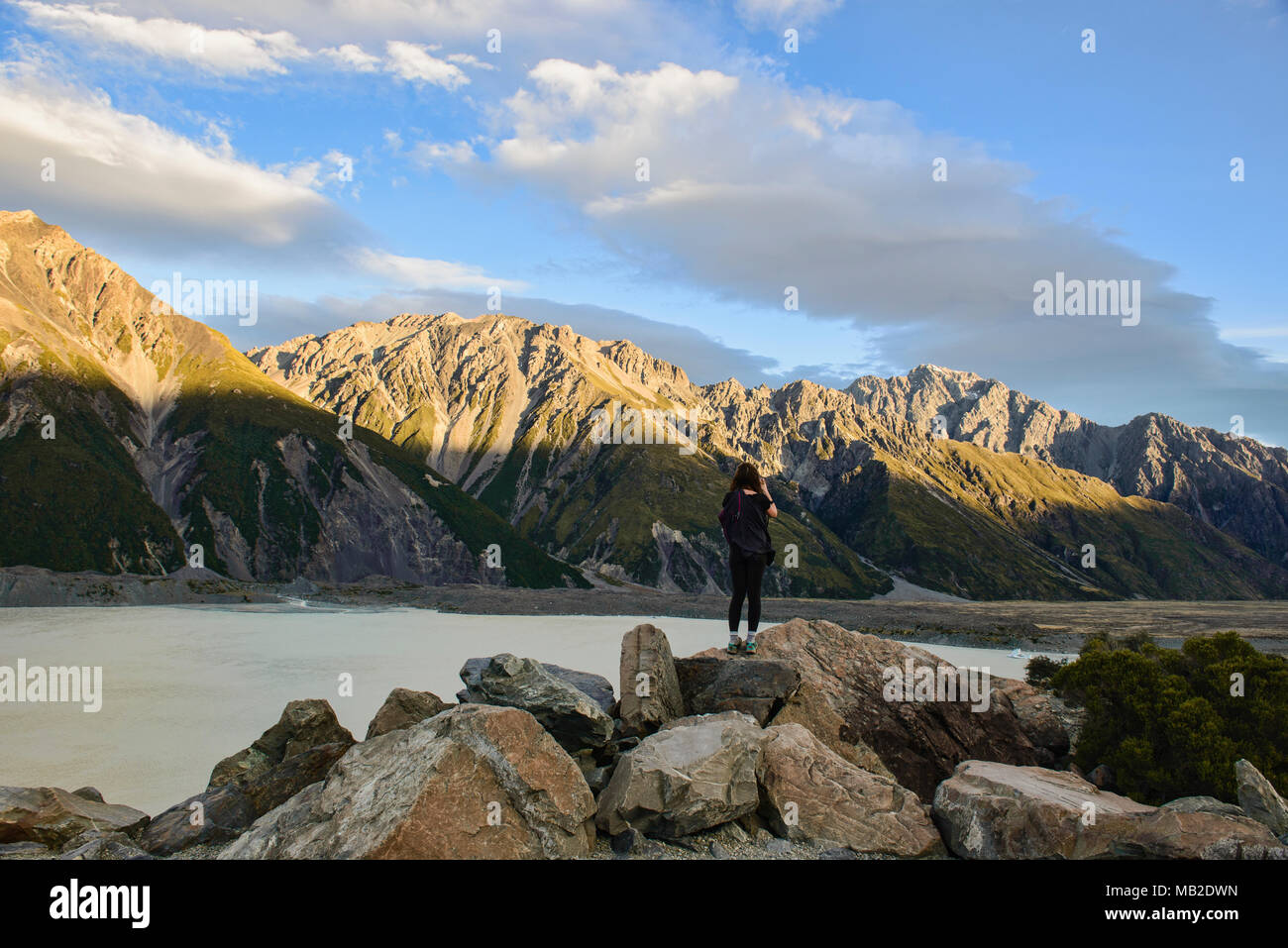 Lake tasman new zealand hi-res stock photography and images - Alamy