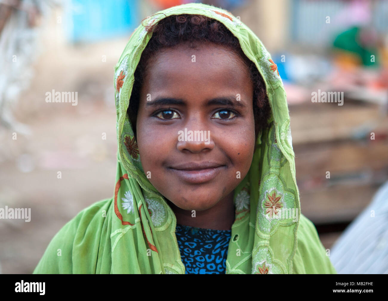 Smiling somali girl hi-res stock photography and images - Alamy