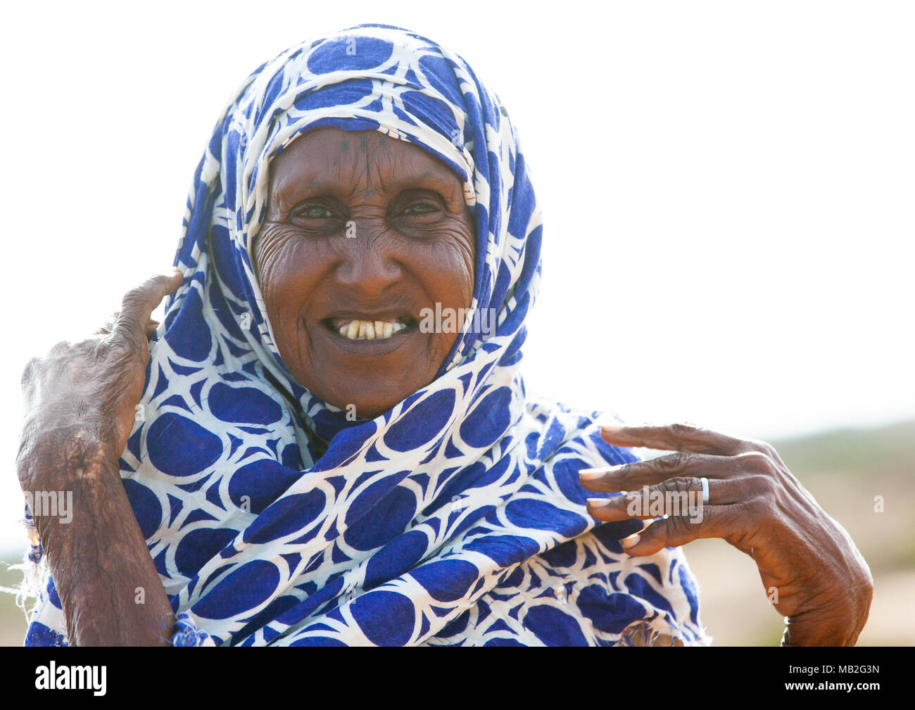 Somali woman smiling hi-res stock photography and images - Alamy