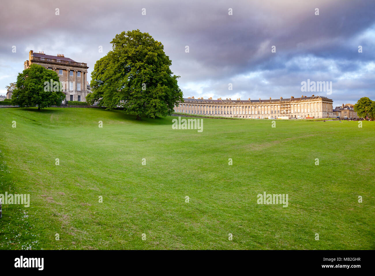 View of the Royal Crescent, a row of 30 terraced houses laid out in a ...
