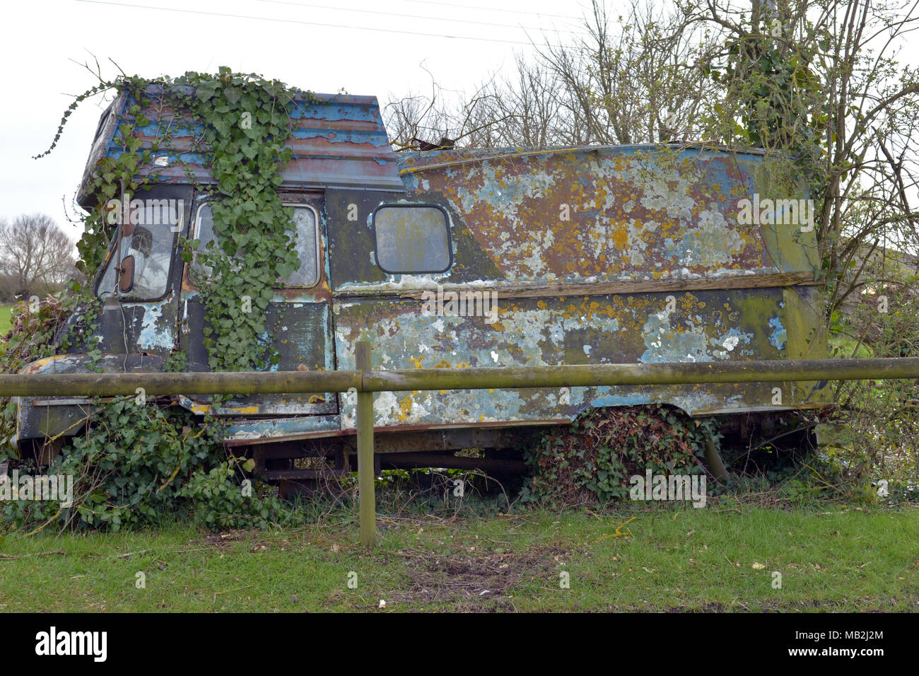 Abandoned Farm Vehicle Stock Photos & Abandoned Farm Vehicle Stock ...