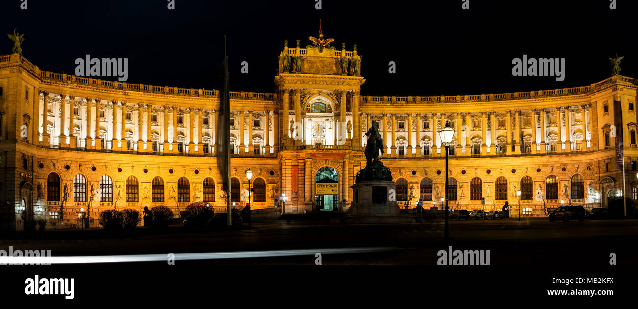 Wien bei nacht hi-res stock photography and images - Alamy
