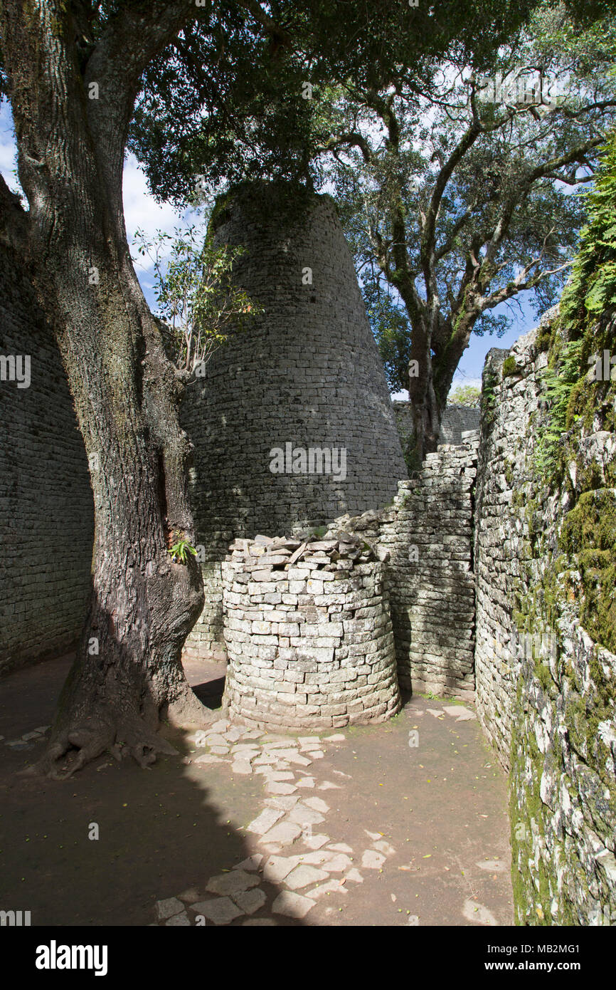 Enclosure Tower High Resolution Stock Photography and Images - Alamy