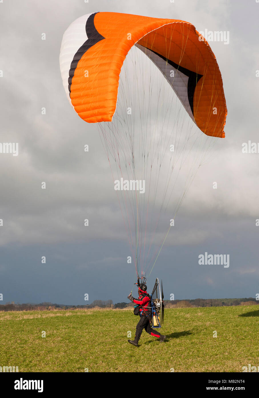 Canopy powered paraglider hi-res stock photography and images - Alamy