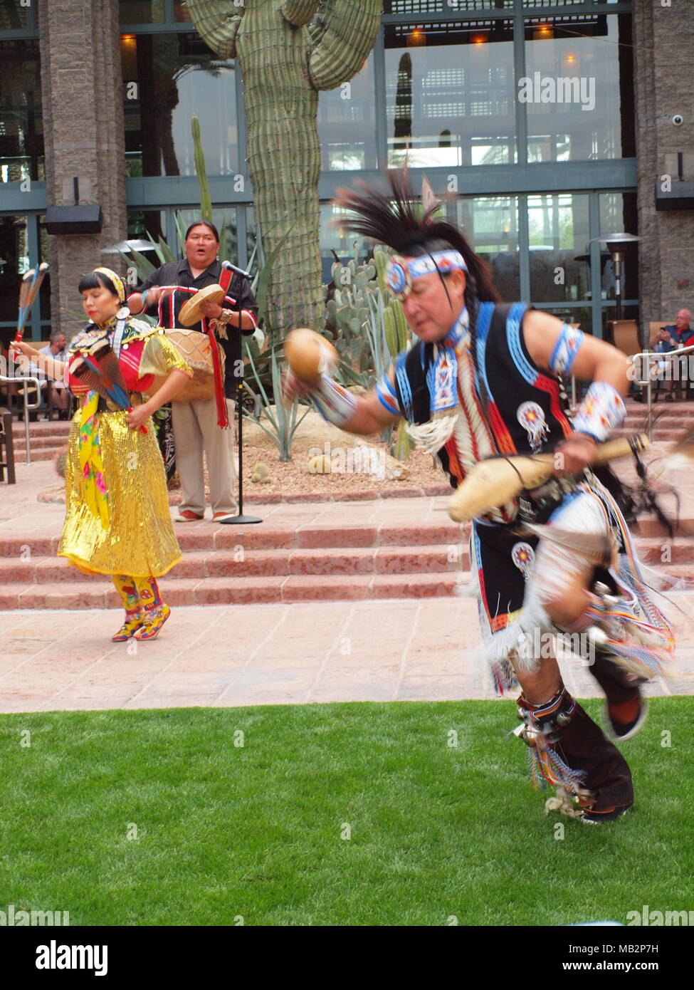Traditional Native American dancers in Scottsdale, Arizona ...