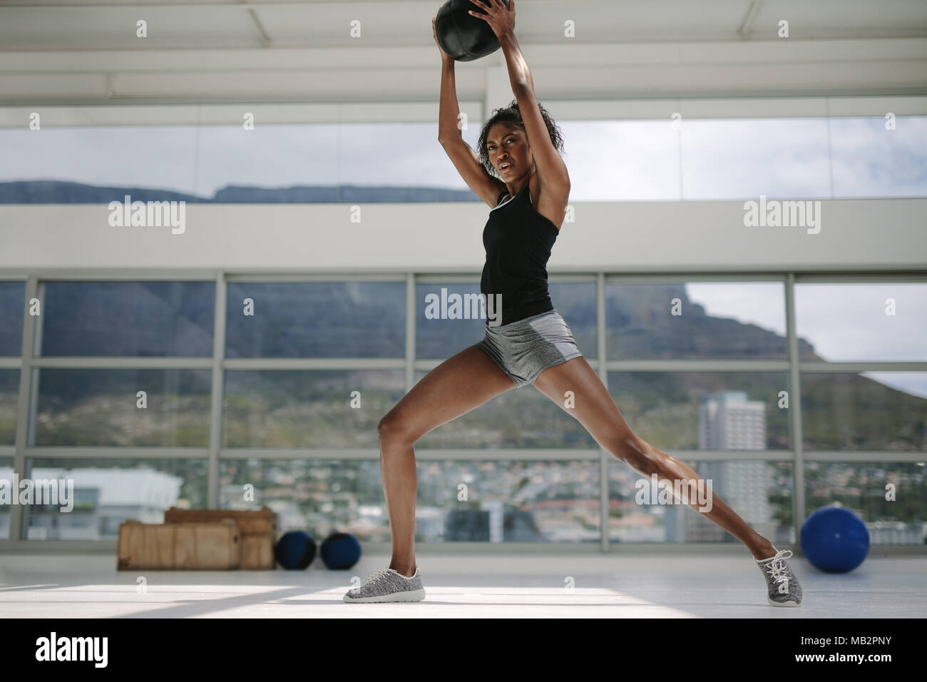 Black women working out exercise hi-res stock photography and images ...